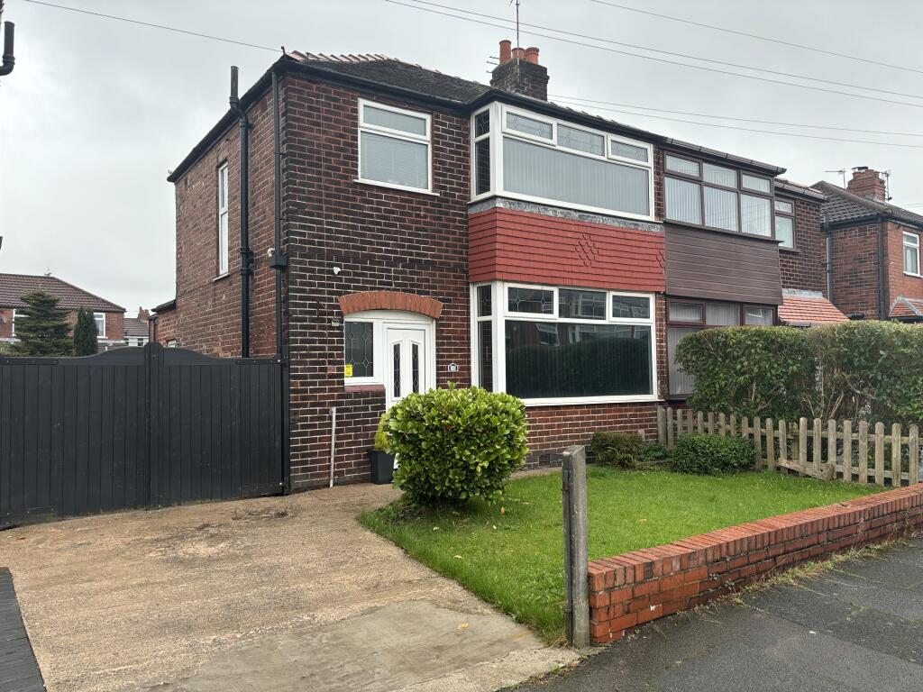 3 bedroom semi-detached house for sale in Beverley Road, Offerton ...