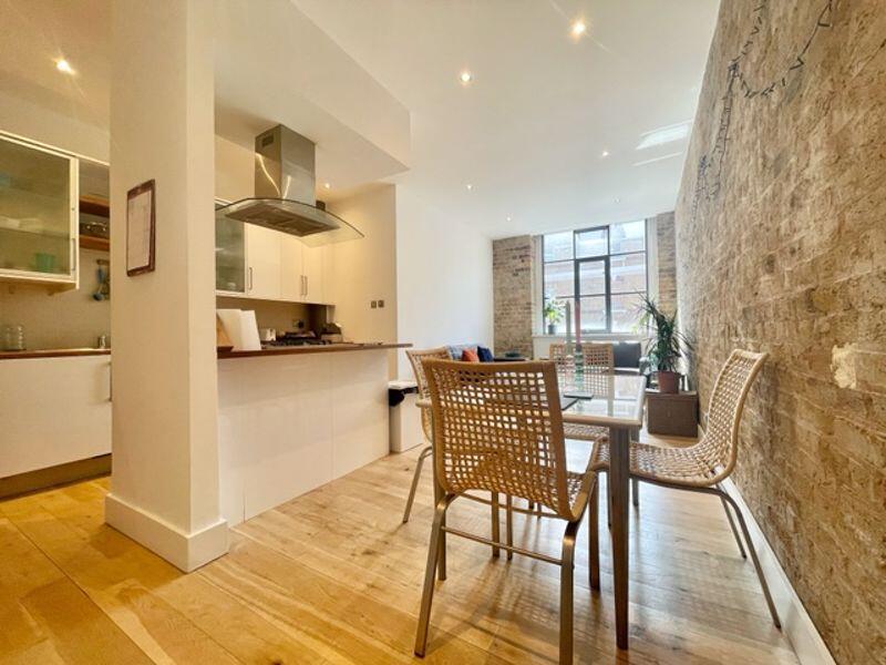 2 bedroom apartment for rent in Thrawl Street, E1