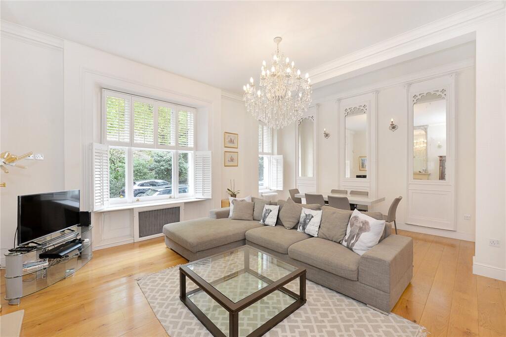 2 bedroom flat for rent in Onslow Square, South Kensington, SW7