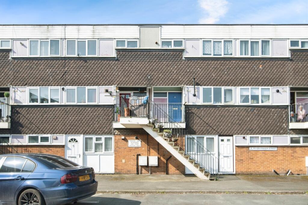 2 bedroom maisonette for sale in Fisher Street, Great Bridge, Tipton, DY4