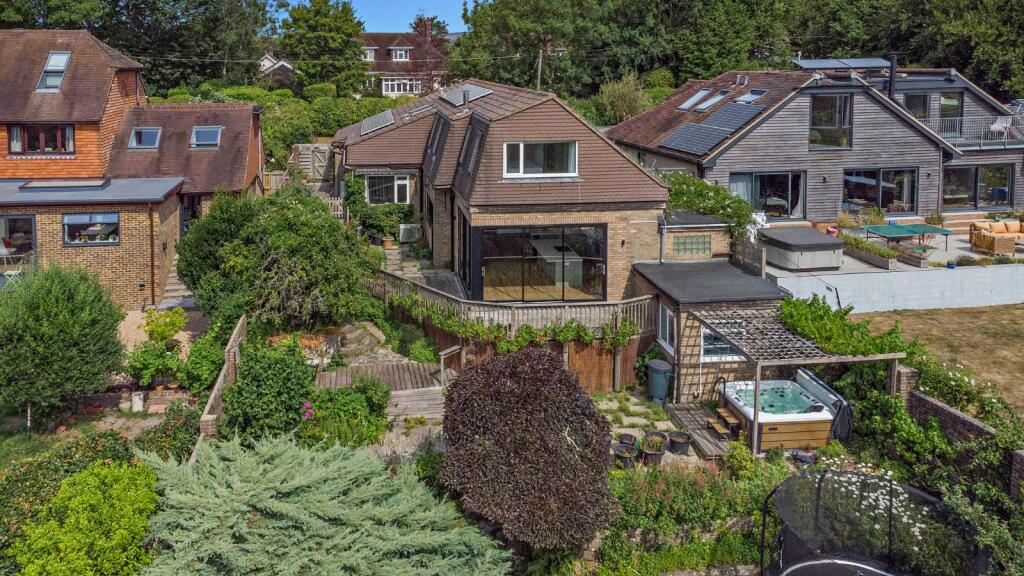 6 bedroom detached house for sale in Kingston Ridge, Kingston, Lewes ...