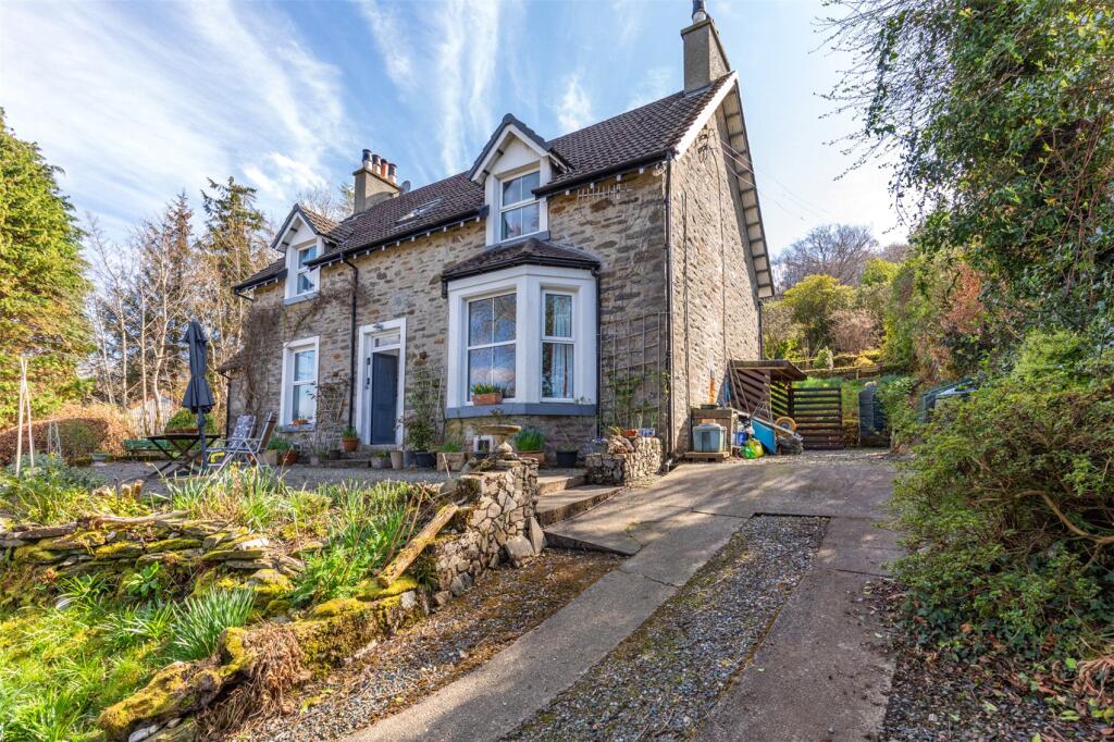 5 bedroom detached house for sale in Rubybank Villa, Strachur, Cairndow ...