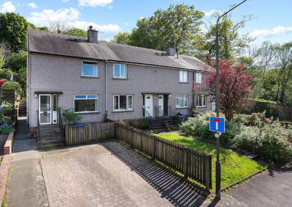 2 bedroom end of terrace house for sale in 55 Dumbrock Road ...