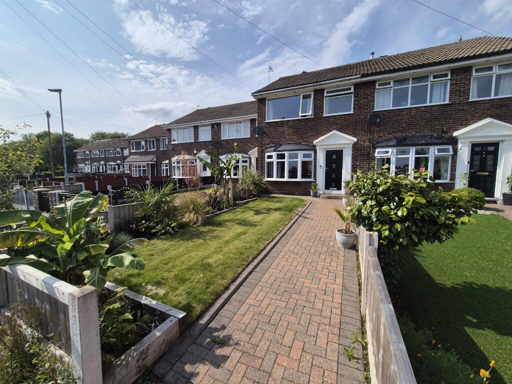 3 bedroom mews property for sale in Alpine Drive, Leigh, Greater ...