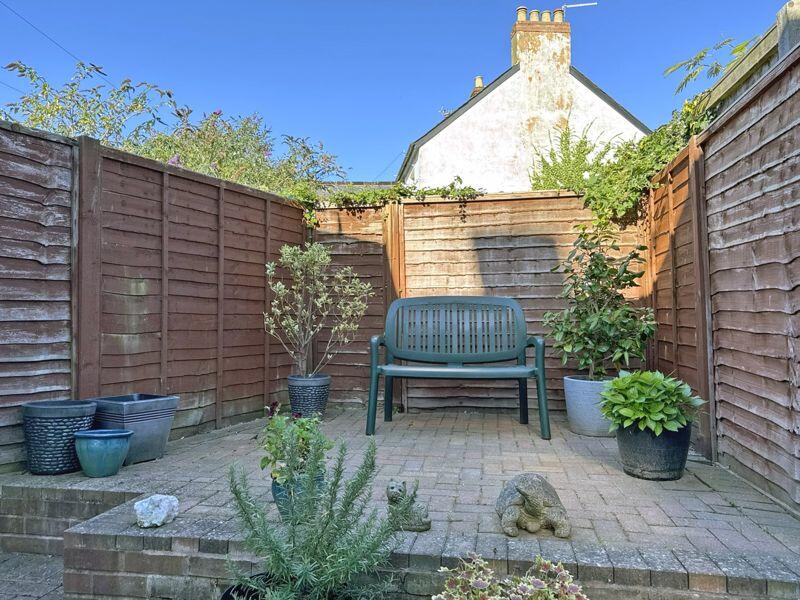 3 bedroom end of terrace house for sale in Holmdale, Sidmouth, EX10