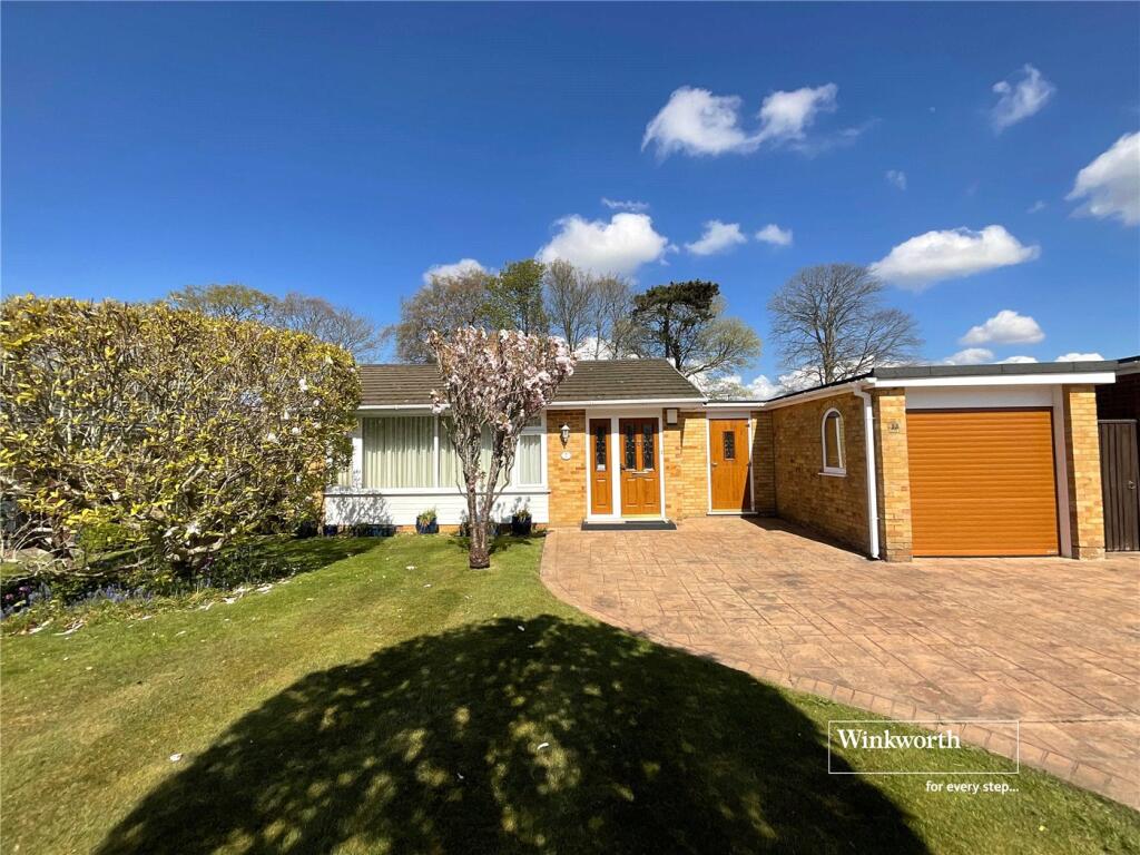 2 bedroom bungalow for sale in Pinewood Road, Highcliffe, Christchurch ...