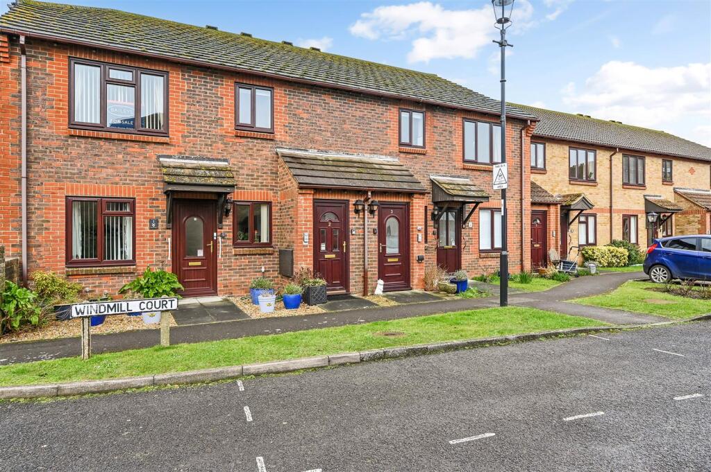 2 bedroom retirement property for sale in Windmill Court, East ...