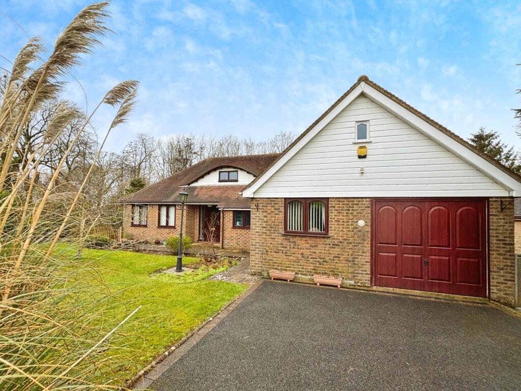 3 bedroom bungalow for sale in Reedswood Road, Broad Oak, Rye, East ...