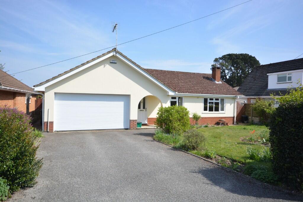 4 bedroom detached bungalow for sale in Ivor Road, Corfe Mullen ...