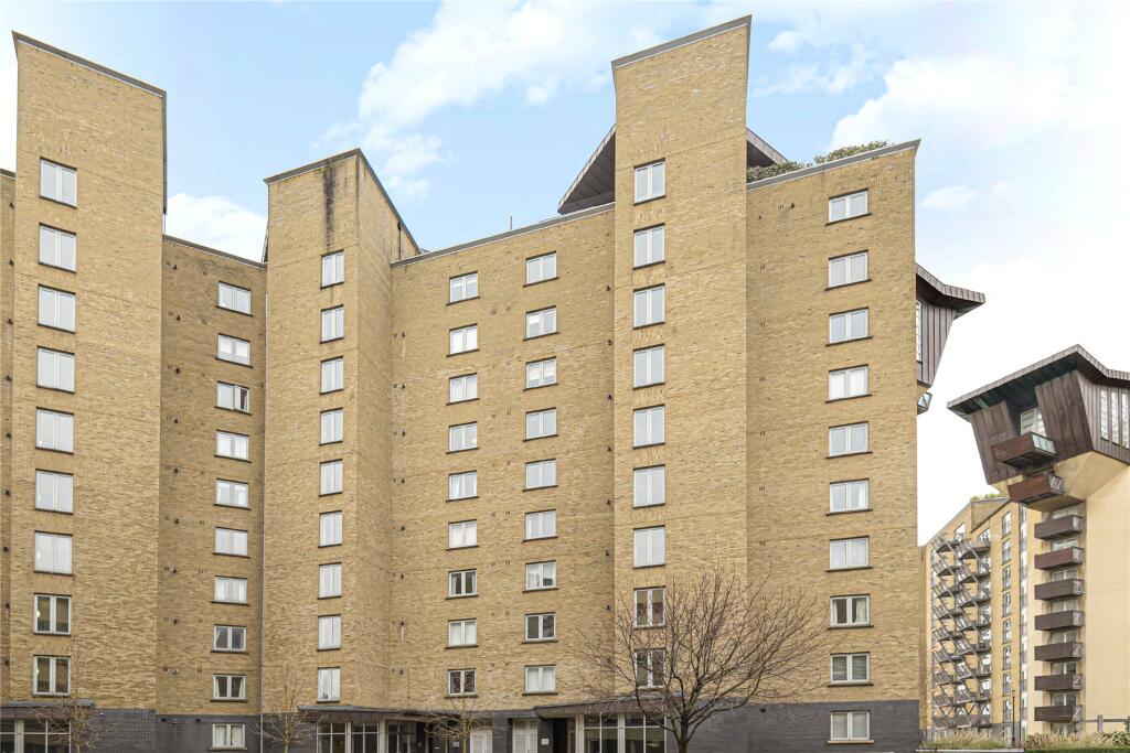 2 bedroom flat for rent in Vanguard Building, Millennium Harbour ...