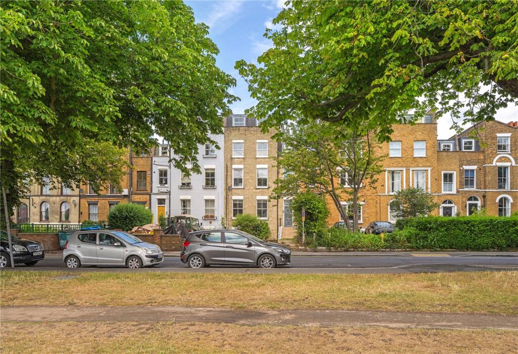 1 bedroom apartment for sale in Peckham Rye, Peckham Rye, London, SE15