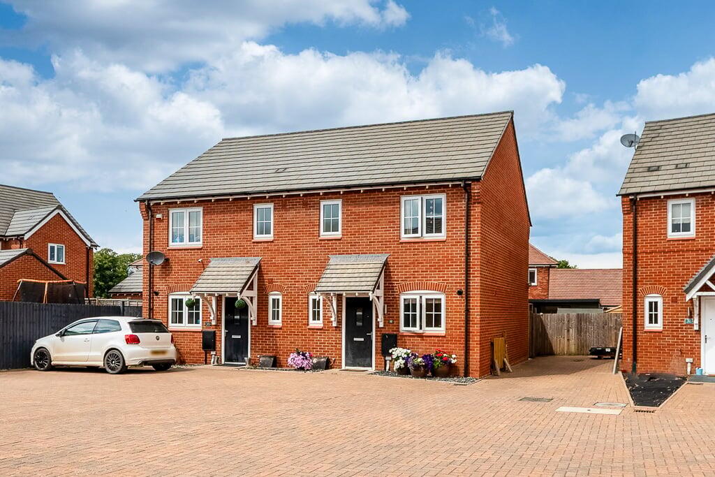 2 bedroom semi-detached house for sale in Perrins Way, Bevere ...