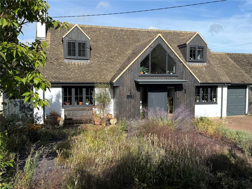 5 bedroom detached house for sale in Hill Farm Lane, Duns Tew, Bicester ...