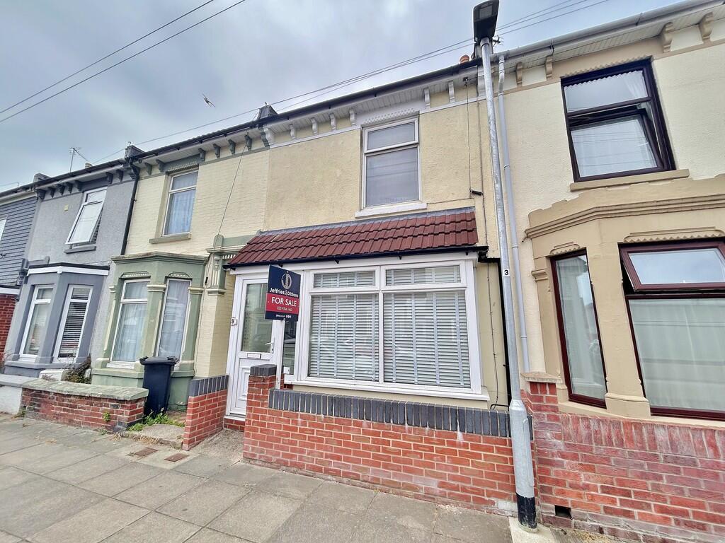 3 bedroom terraced house for sale in Vernon Road, Copnor, PO3