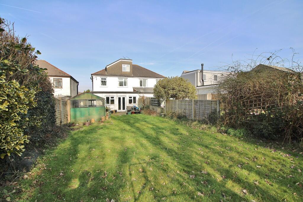 4 bedroom semi-detached house for sale in Frances Road, Purbrook, PO7