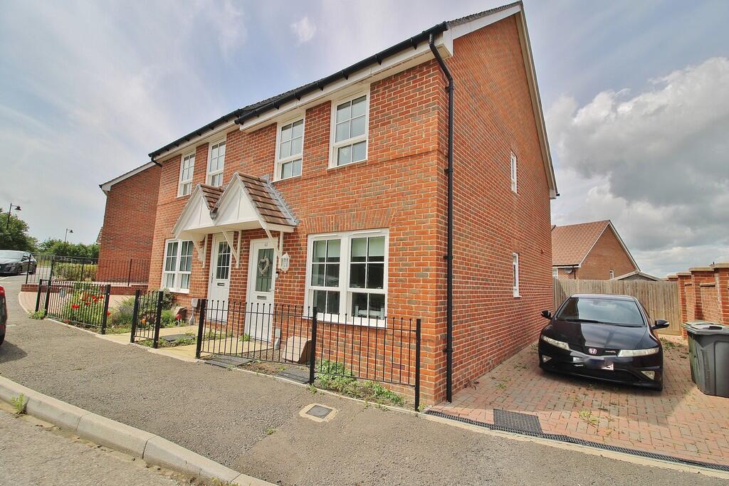 2 bedroom house share for sale in Plant Farm Crescent, Berewood, PO7