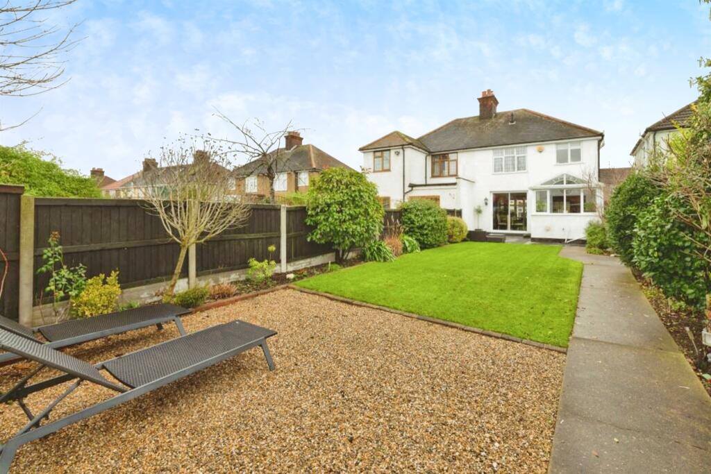 3 bedroom semi-detached house for sale in Rectory Road, Little Thurrock ...