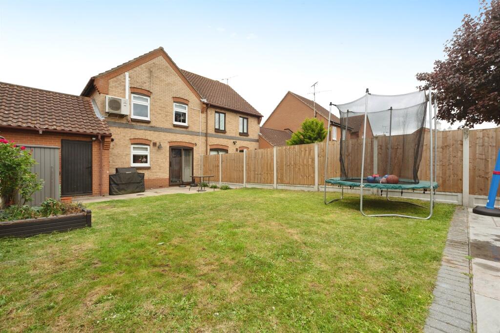 3 bedroom semi-detached house for sale in Bruces Wharf Road, Grays, RM17