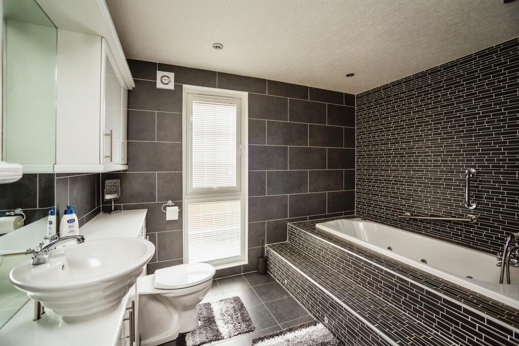 2 bedroom park home for sale in Capel Gardens, Ruckinge, Ashford, TN26