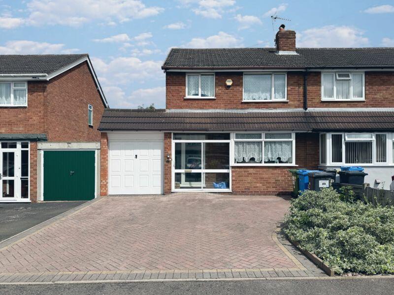 3 bedroom semi-detached house for sale in Coppice Close, Cheslyn Hay ...