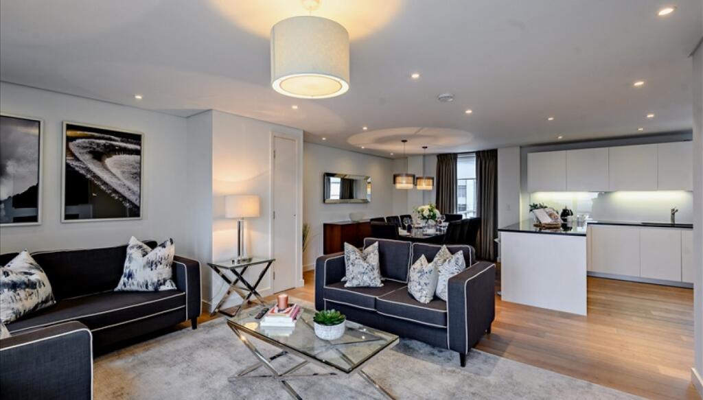 4 bedroom flat for rent in Merchant Square, Paddington, W2