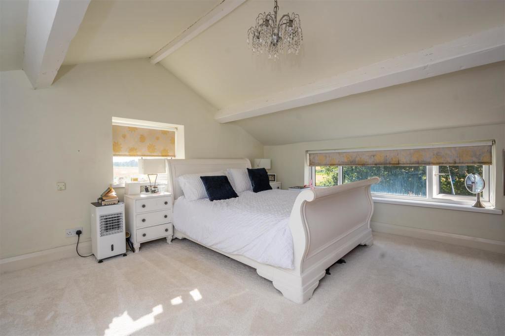 3 bedroom detached house for sale in Sandy Brow Lane, Liverpool, L33
