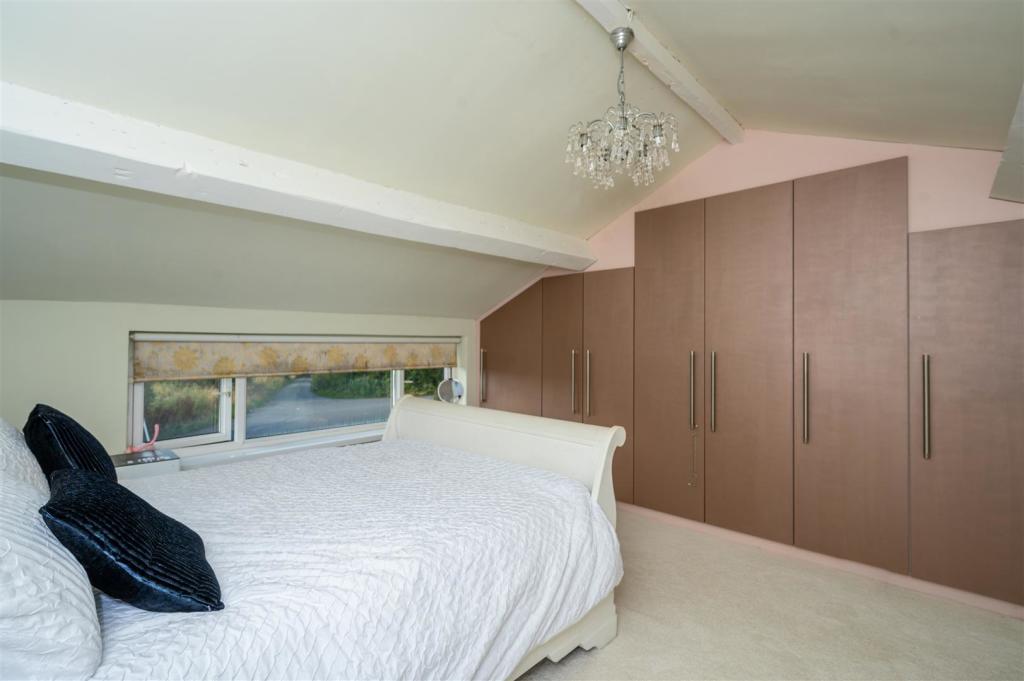 3 bedroom detached house for sale in Sandy Brow Lane, Liverpool, L33