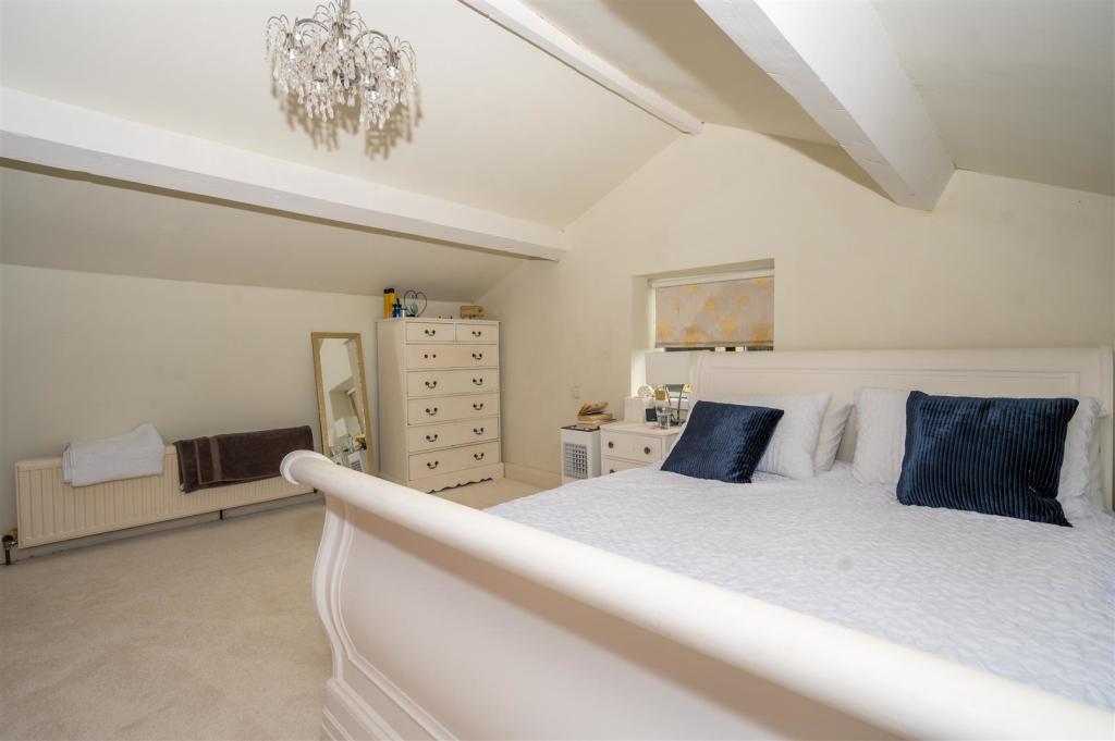 3 bedroom detached house for sale in Sandy Brow Lane, Liverpool, L33