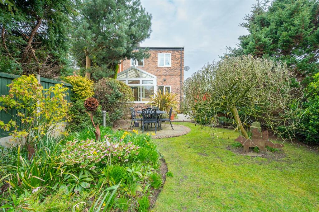 3 Bedroom Semi Detached House For Sale In Rookery Lane Rainford St