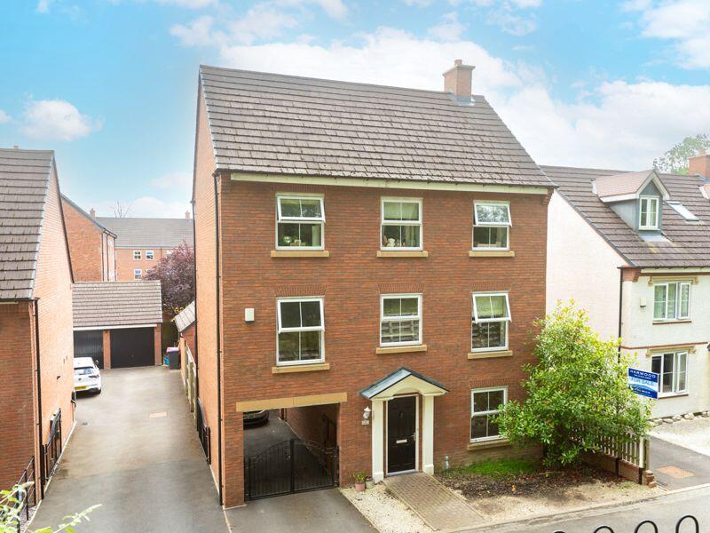 4 bedroom detached house for sale in The Dingle, Doseley, TF4