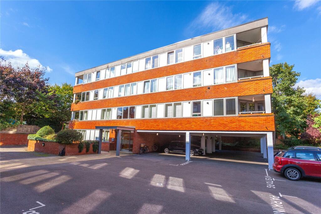 2 bedroom flat for sale in Caxton Court, St Marks Road, Henley-On ...