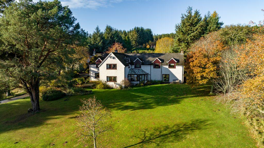 5 bedroom detached house for sale in Little Buinach, Kellas, Elgin ...