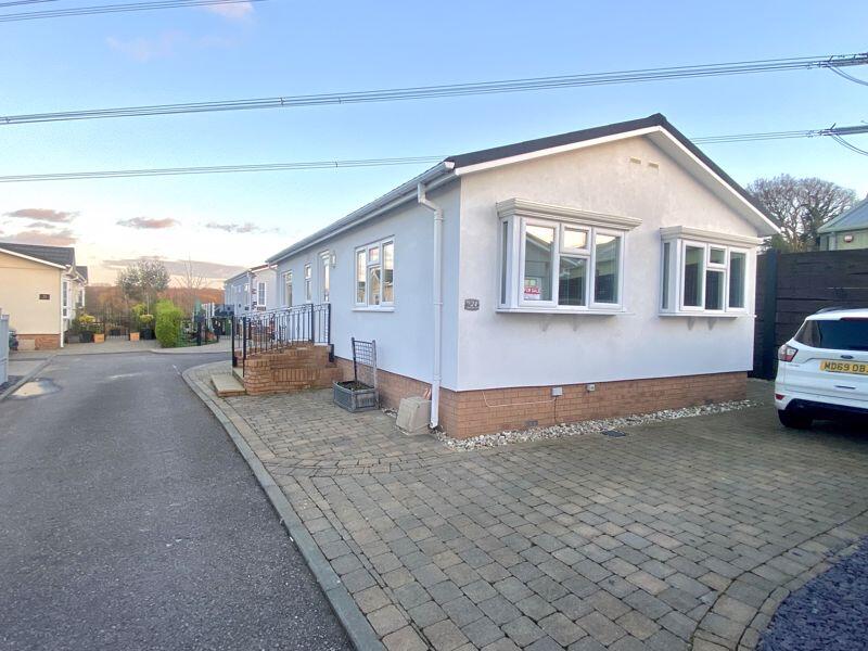 2 bedroom park home for sale in Wickham Court, North Boarhunt, PO17