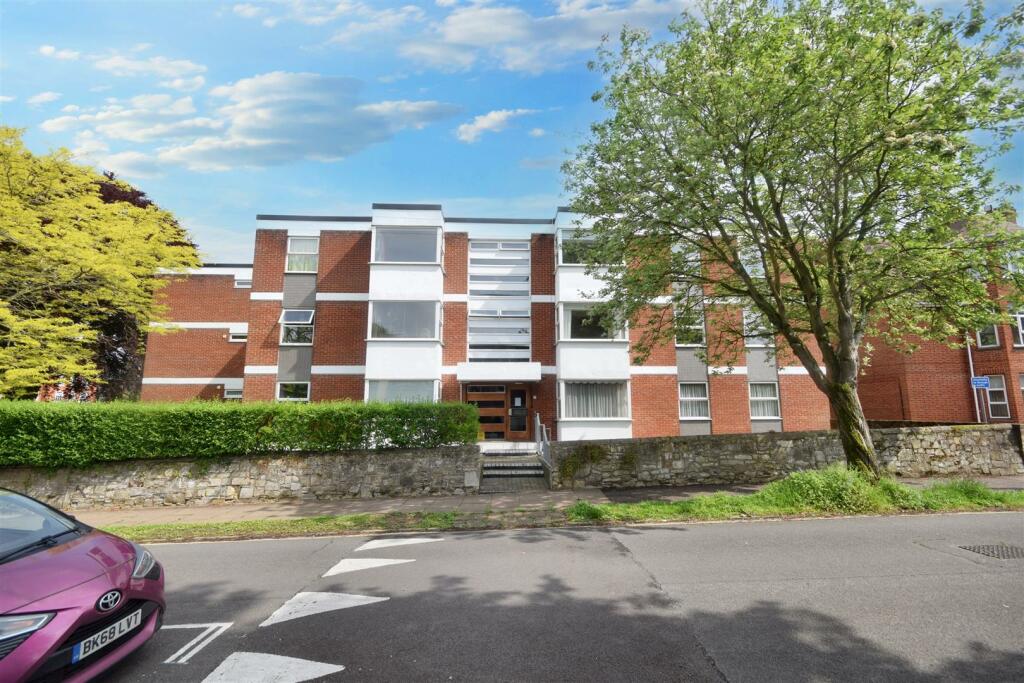 3 bedroom apartment for sale in Norwich, NR1