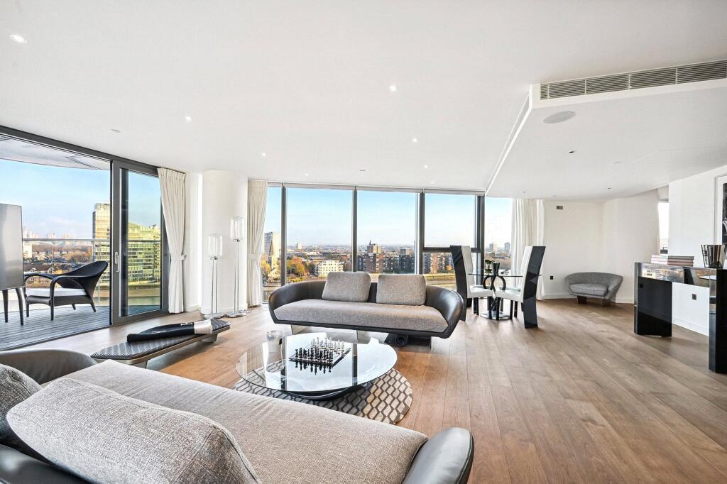 3 bedroom flat for sale in Waterfront Drive, Chelsea Harbour, SW10