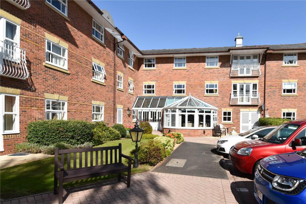 2 bedroom apartment for sale in Rowan Court, Worcester Road, Droitwich ...
