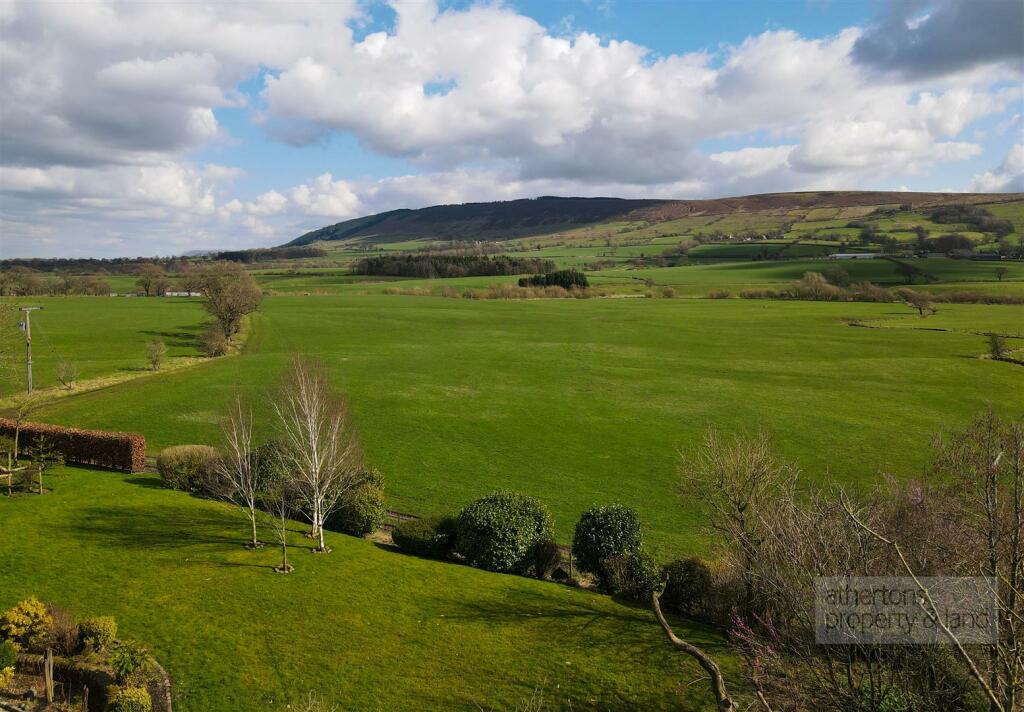 4 bedroom barn conversion for sale in Moss Lane, Chipping, Ribble ...