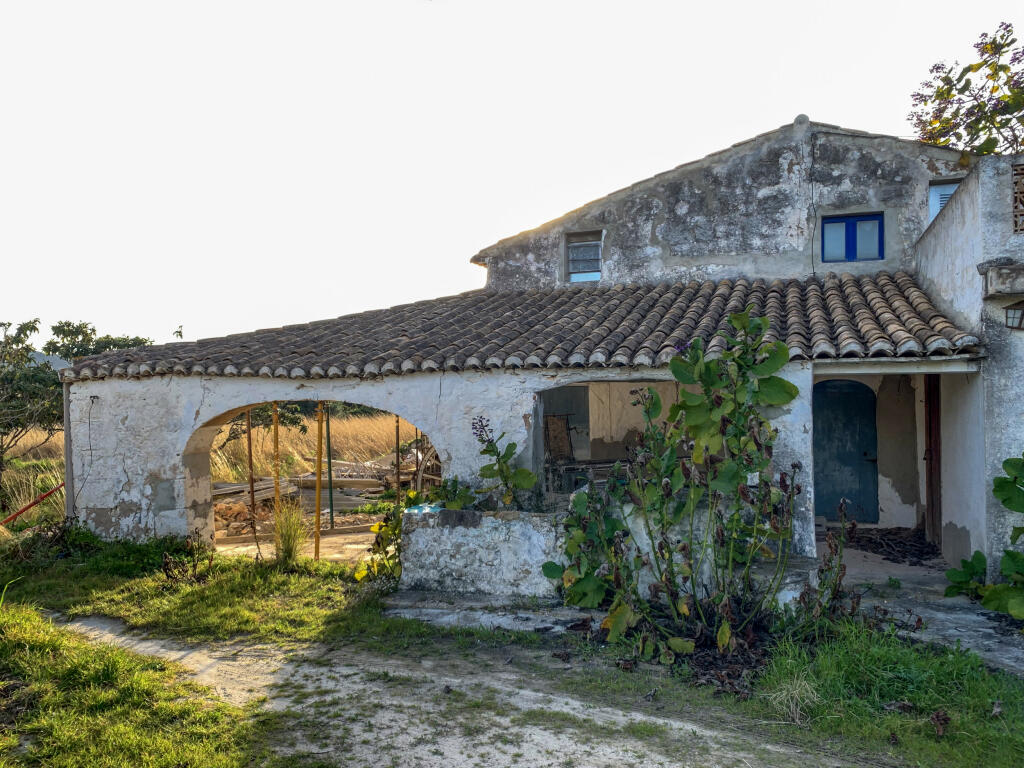 Traditional Finca with Stunning Views in Javea, Spa.. - Homestra