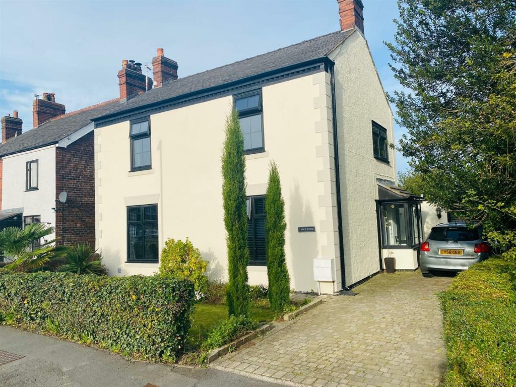 4 Bedroom Detached House For Sale In Rhos Road Penyffordd Chester Ch4