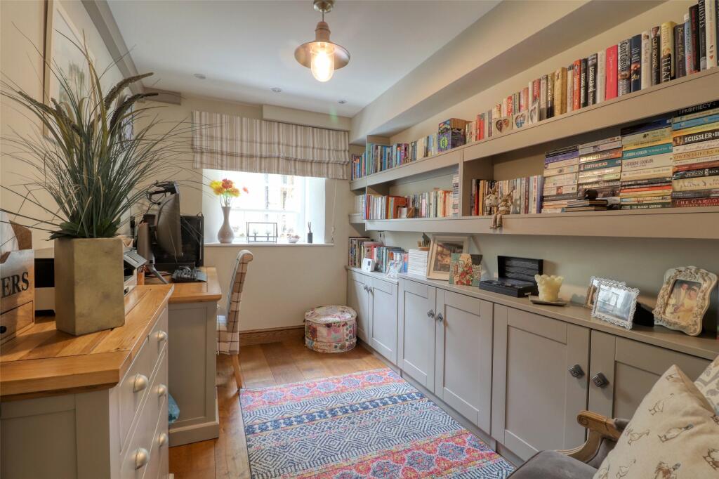 4 bedroom detached house for sale in Lee, Devon, EX34