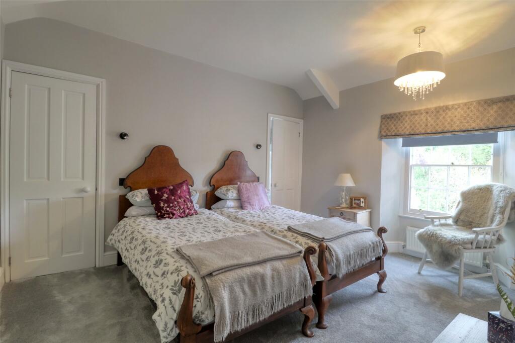 4 bedroom detached house for sale in Lee, Devon, EX34