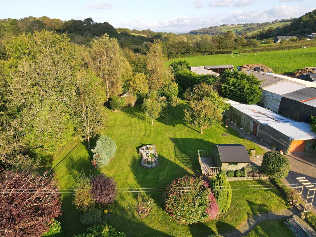 3 bedroom detached house for sale in Under Lane, Launceston, Cornwall, PL15