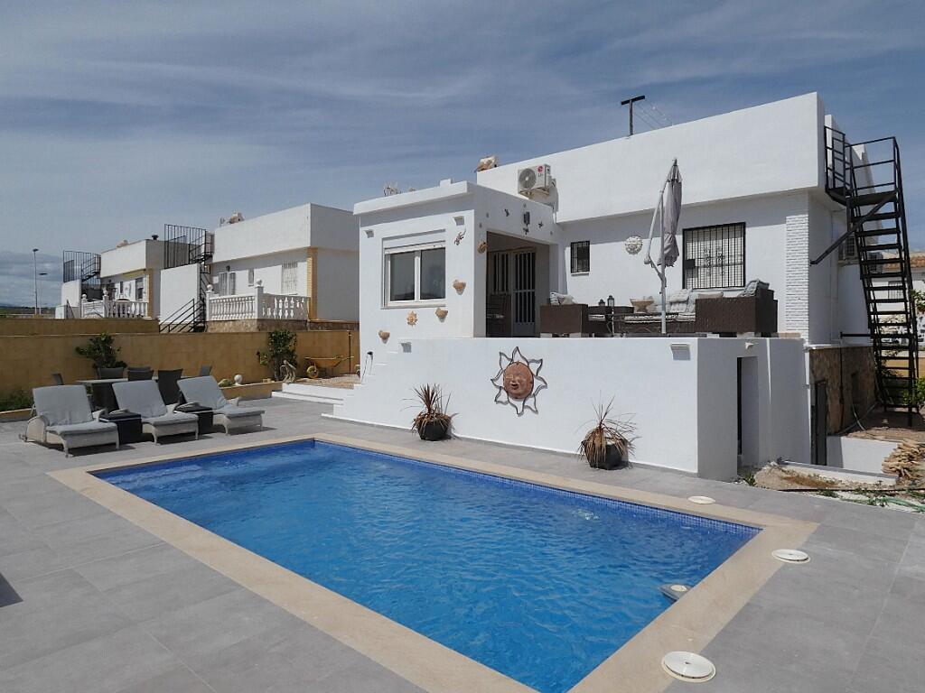 2 bedroom detached house for sale in Camposol, Murcia, Spain