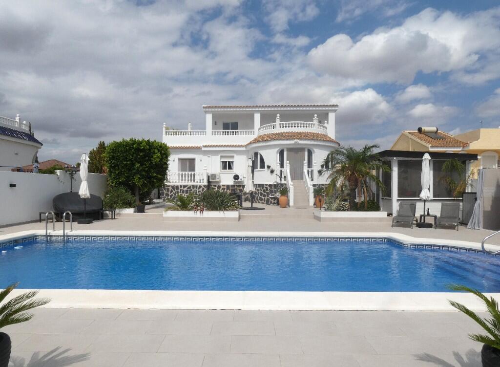 4 bedroom detached house for sale in Camposol, Murcia, Spain
