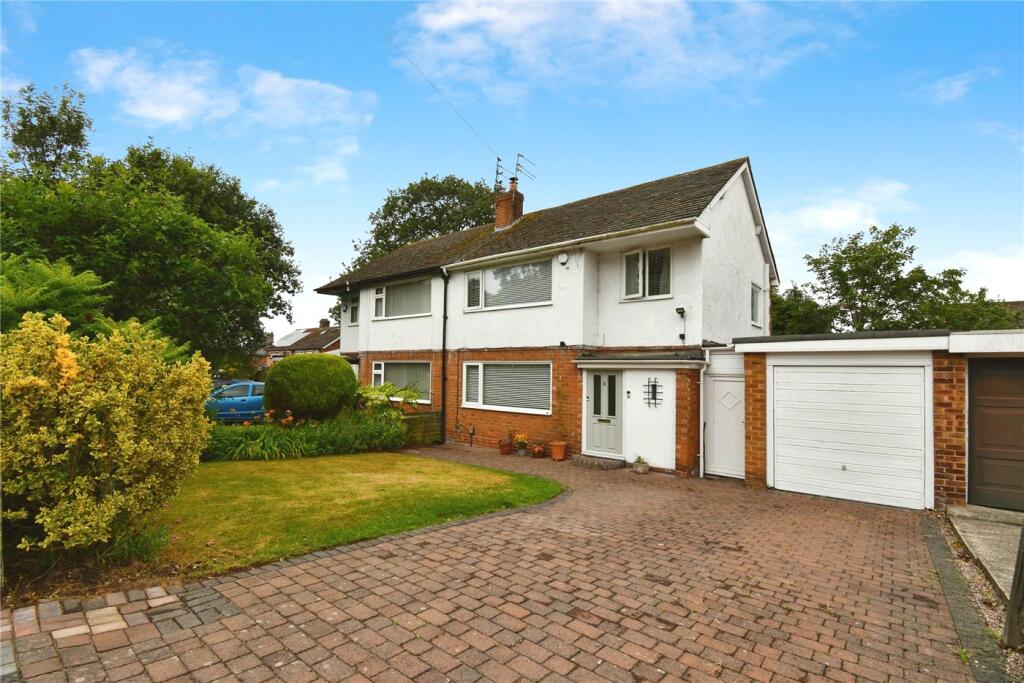 3 bedroom semi-detached house for sale in Fleetcroft Road, Arrowe Park ...
