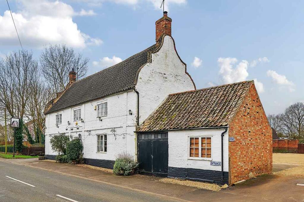 Pub for sale in E-419026 - Addison Arms, Sawtry Road, Huntingdon PE28 ...