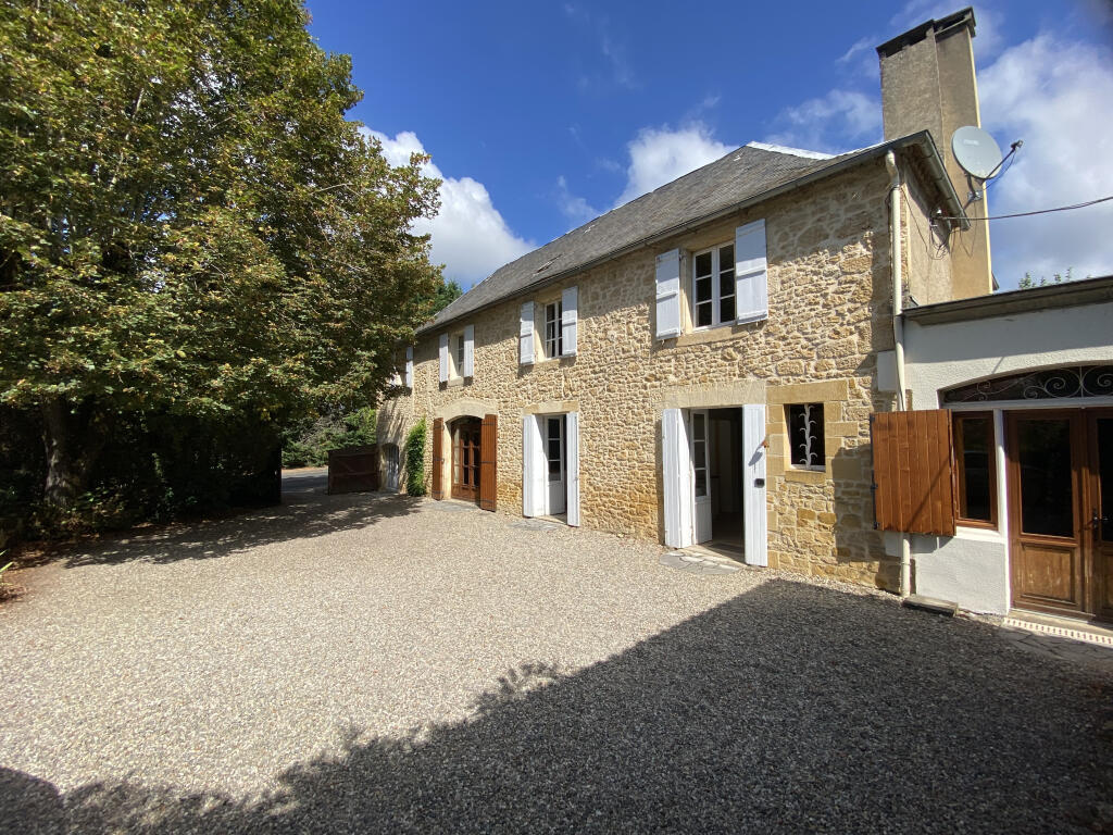 4 bedroom house for sale in Coux-et-Bigaroque, Dordogne, 24220, France