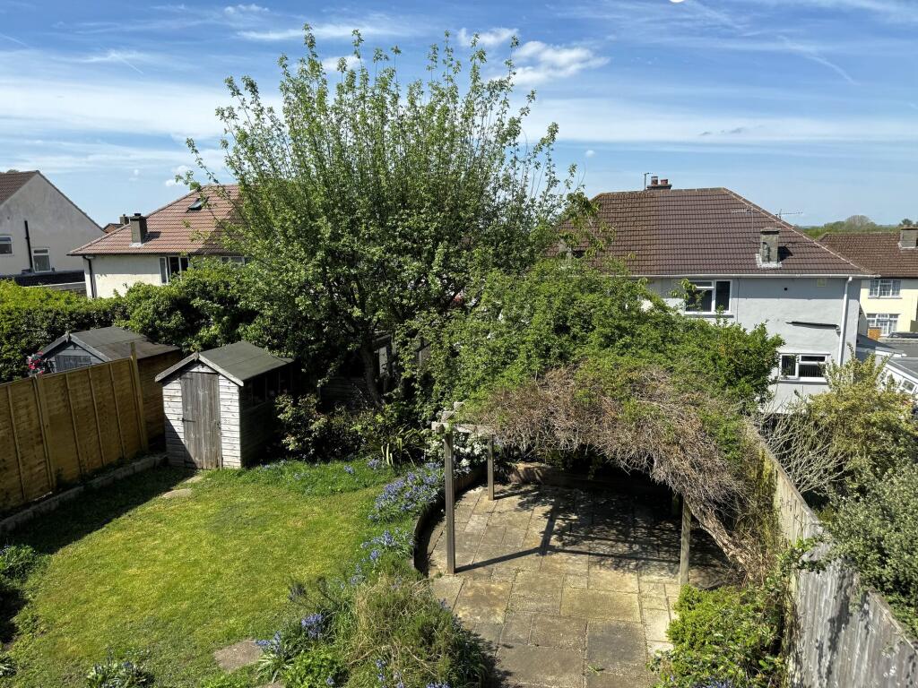 2 bedroom semi-detached house for sale in Grunsell Close, Headington, OX3