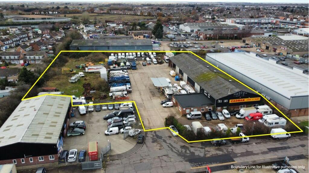Warehouse to lease in Moss Road, Colchester, Essex, CO3