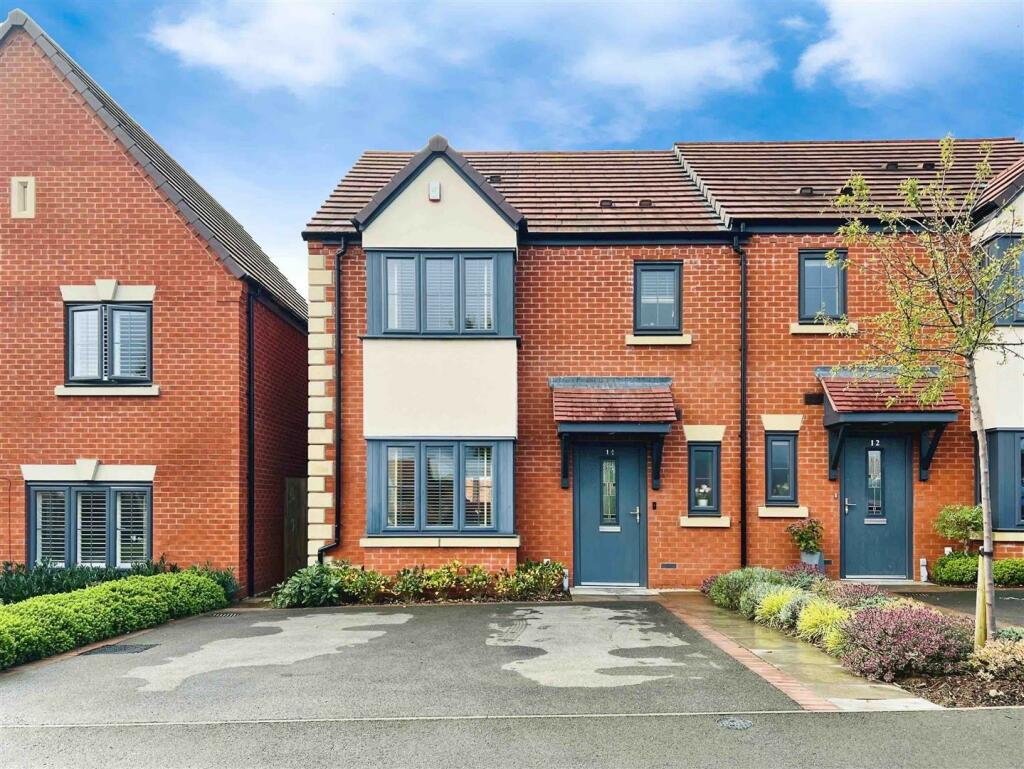 3 Bedroom Semi Detached House For Sale In Majestic Way Bishops